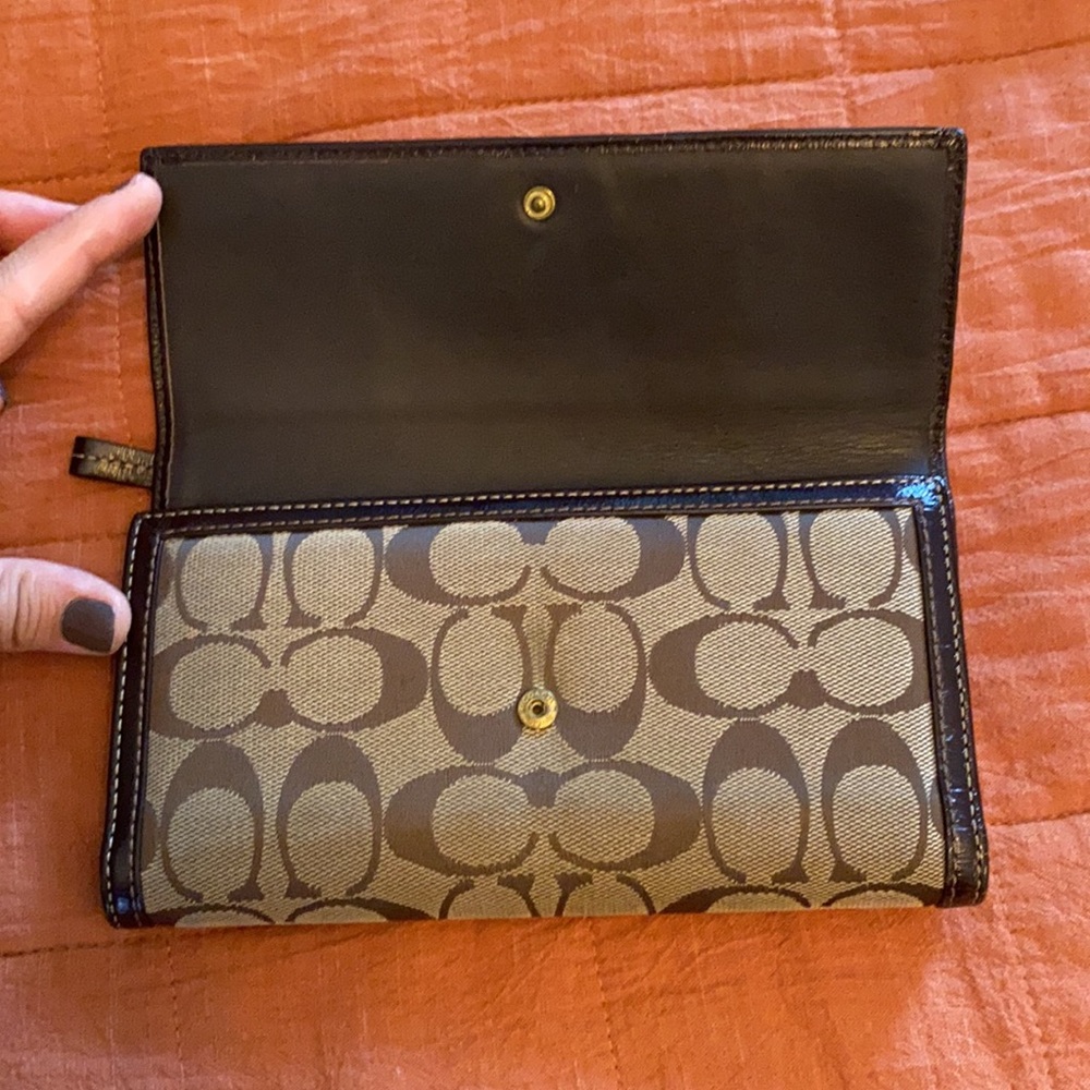 Authentic Coach Wallet - Gem